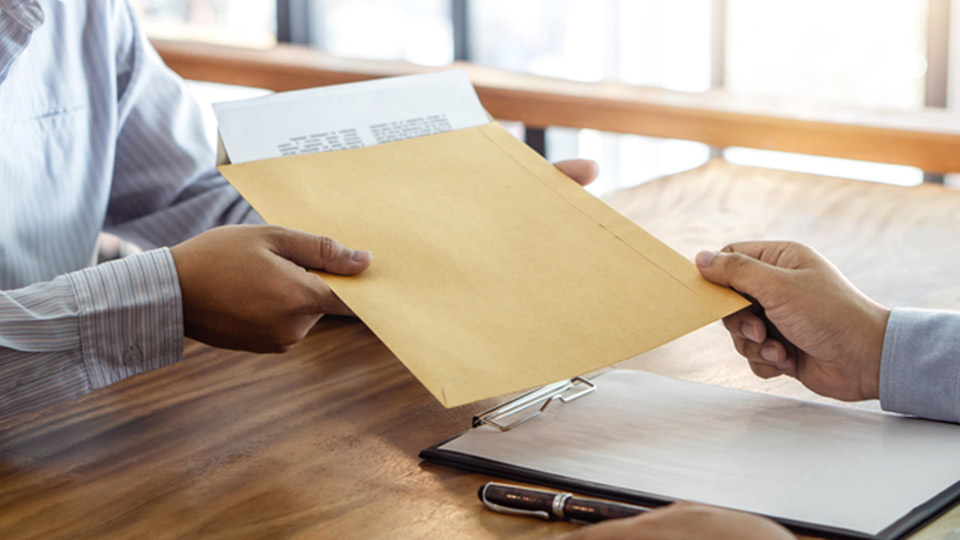 Blind cv: wat is het, hoe maak je er een en werkt het?